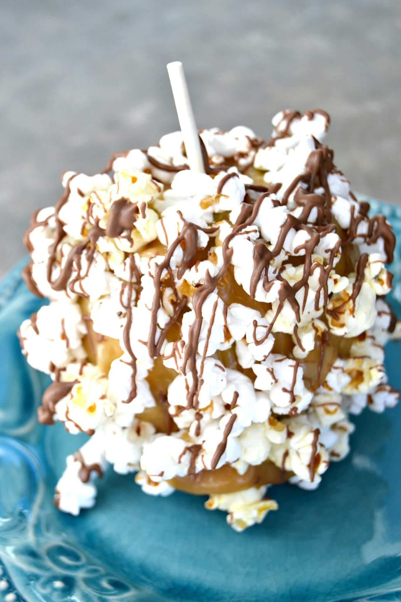 Yummy Caramel Popcorn Apples - Lou Lou Girls