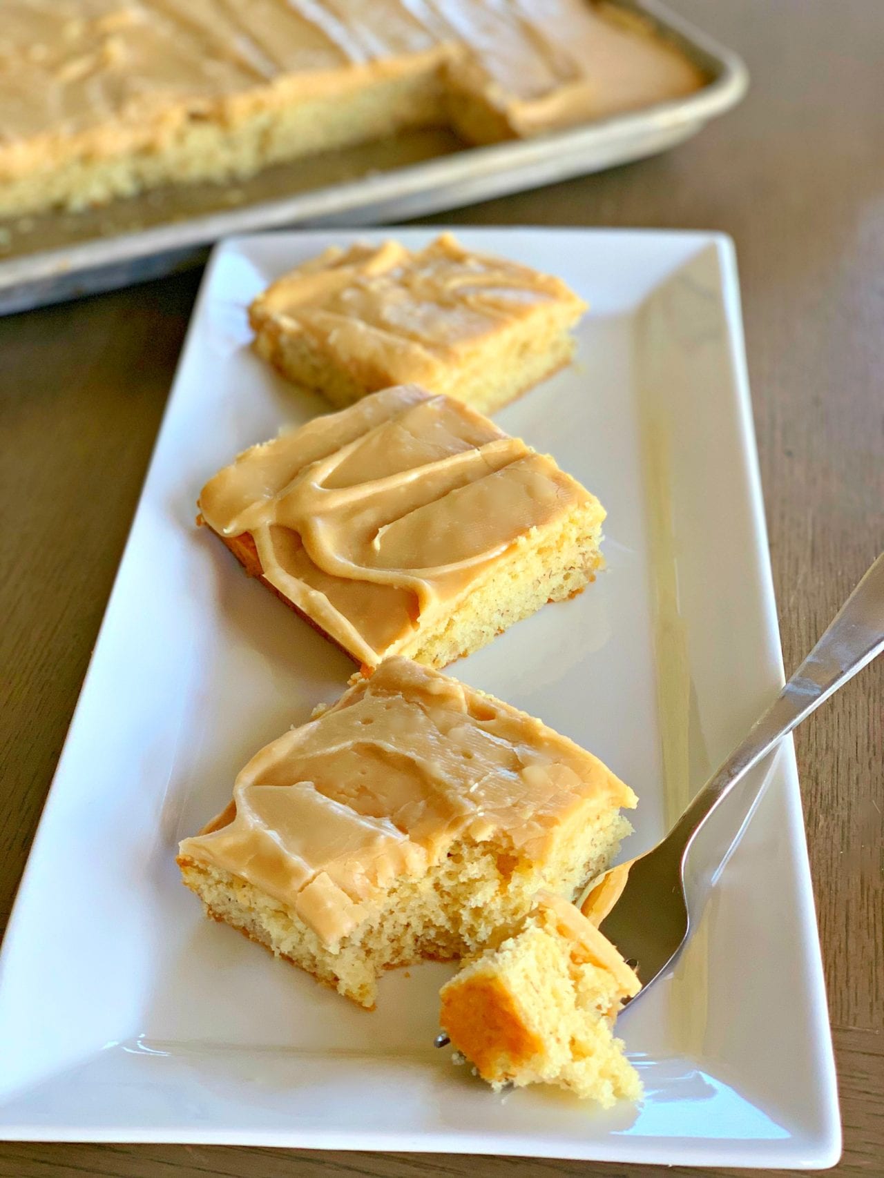 Easy Banana Bread Bars - Lou Lou Girls